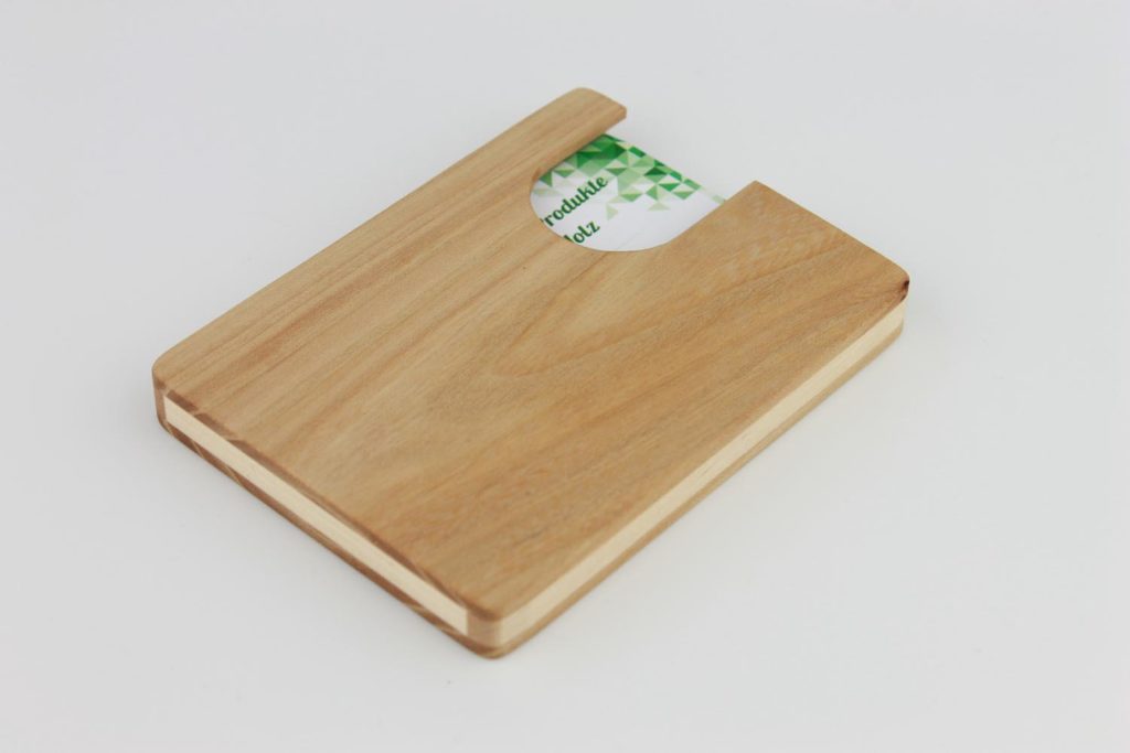 Visitenkartenetui "EUANTHE" aus Holz - Woodbi - Handmade in Germany